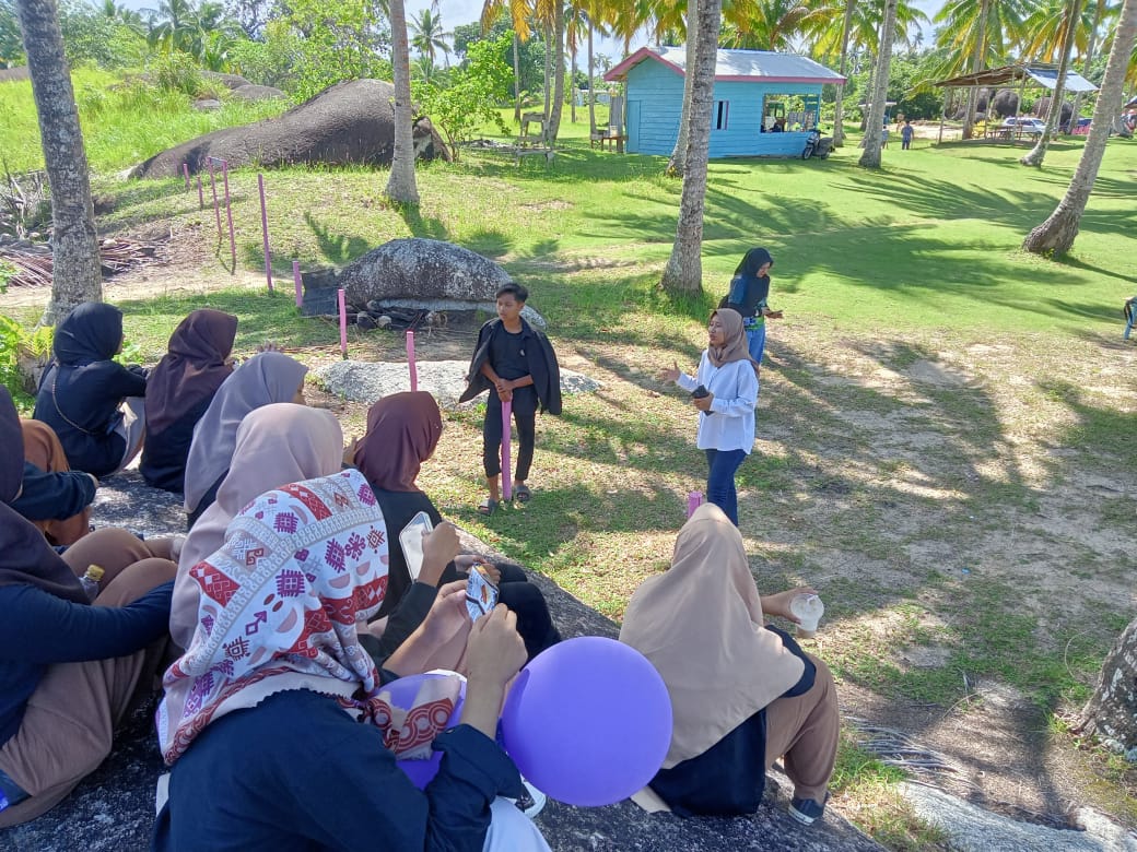Peserta Jambore Anak Natuna Kunjungi Geosite Batu Kasah – GEOPARK NATUNA